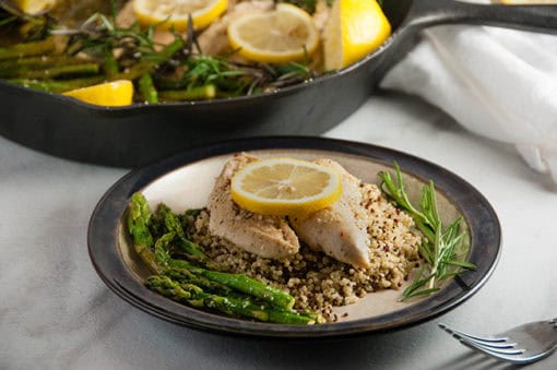 Lemon Chicken and Asparagus Skillet - Seasoned Sprinkles Lemon Chicken and Asparagus Skillet - Seasoned Sprinkles