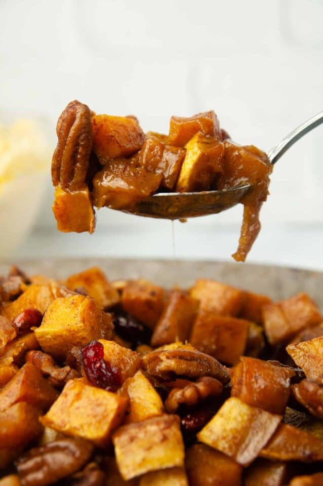 Easy Roasted Brown Sugar Butternut Squash (with Cinnamon) - Seasoned ...