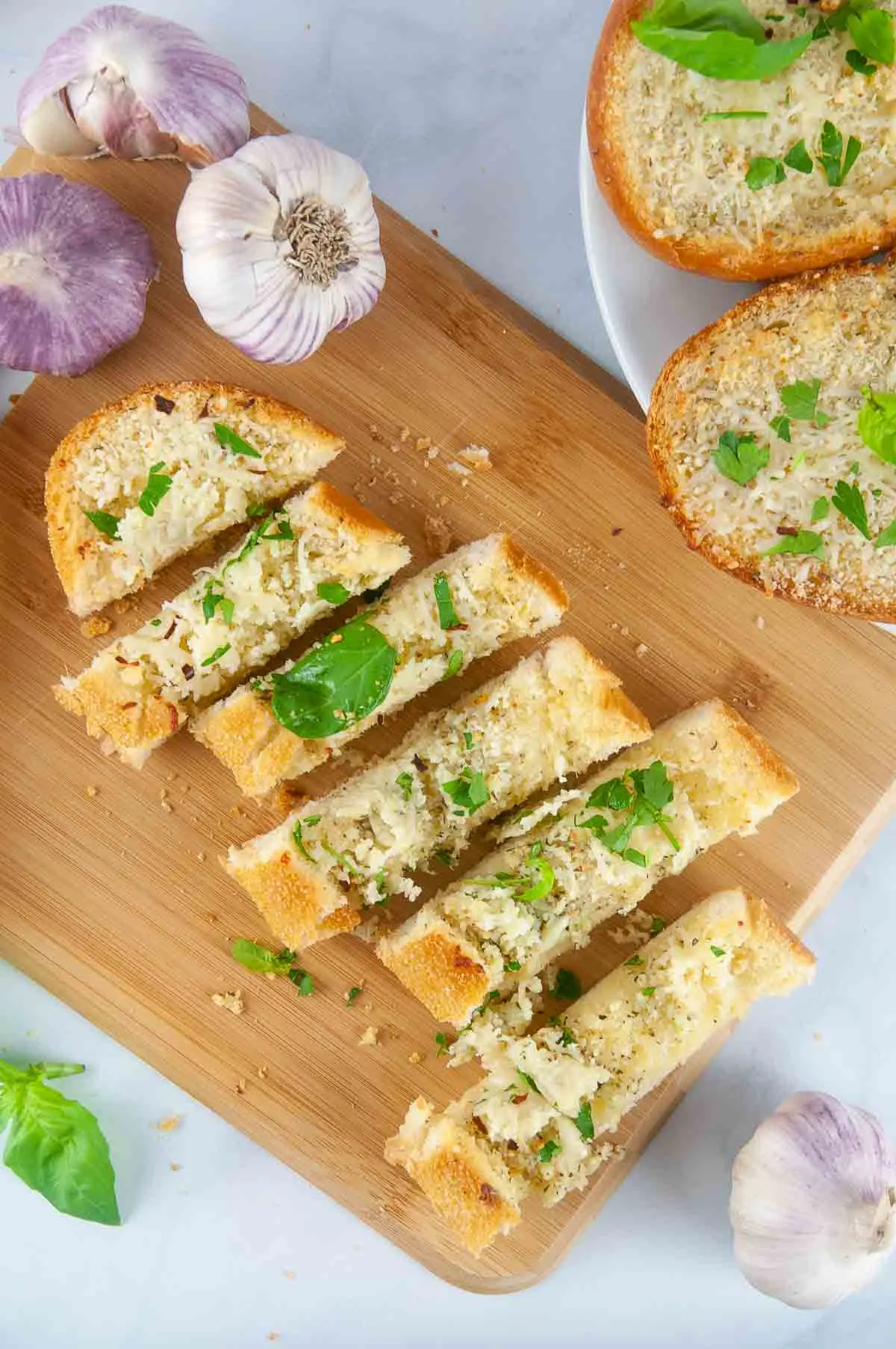 Easy Garlic Bread Recipe