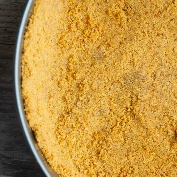 The Best Graham Cracker Crust Recipe - Seasoned Sprinkles