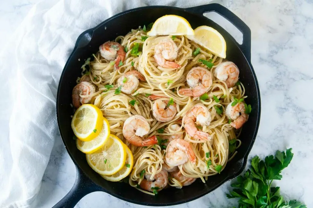 Easy Shrimp Scampi Recipe - Seasoned Sprinkles
