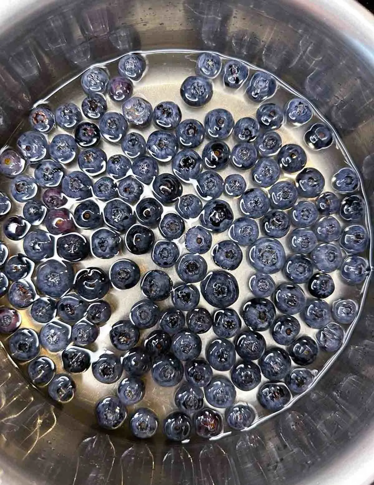 Blueberry Simple Syrup Recipe - Seasoned Sprinkles